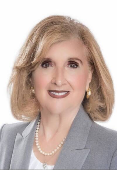 Louise DeRosa - Massapequa Park - Coldwell Banker American Homes